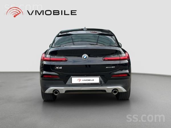 Black BMW X4 2019 in Riga, with an engine capacity of 2.00 L and mileage of 81 thousand km for 28900 €, photo 4 on AUTOMOTO.COM.LV