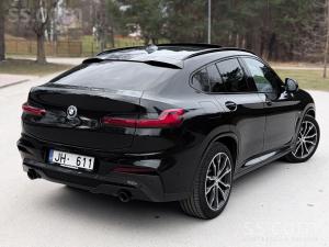 Black BMW X4 2019 in Riga, with an engine capacity of 3.00 L and mileage of 182 thousand km for 29960 €, photo 4 on AUTOMOTO.COM.LV