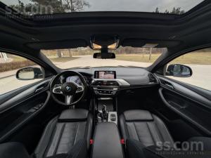 Black BMW X4 2019 in Riga, with an engine capacity of 3.00 L and mileage of 182 thousand km for 29960 €, photo 7 on AUTOMOTO.COM.LV