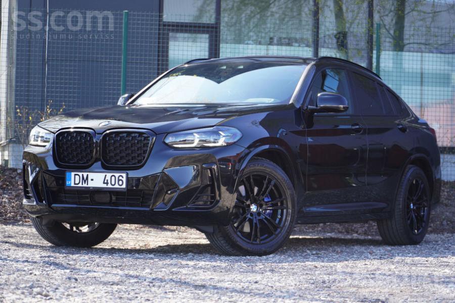 Black BMW X4 2019 in Riga, with an engine capacity of 3.00 L and mileage of 134 thousand km for 38990 €, photo 3 on AUTOMOTO.COM.LV