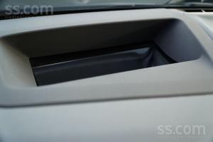 Black BMW X4 2019 in Riga, with an engine capacity of 3.00 L and mileage of 134 thousand km for 38990 €, photo 25 on AUTOMOTO.COM.LV