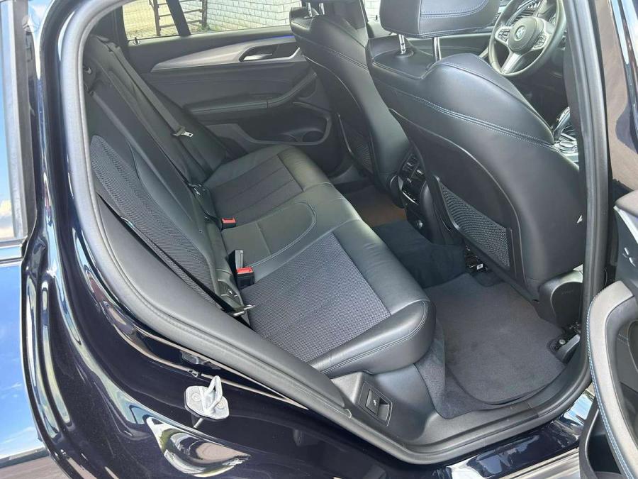 Melns BMW X4 2019 Panevēža, ar dzinēja tilpumu 2.00 L un nobraukumu 126 tūkst. km par 28500 €, foto 10 vietnē AUTOMOTO.COM.LV