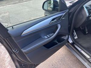 Melns BMW X4 2019 Panevēža, ar dzinēja tilpumu 2.00 L un nobraukumu 126 tūkst. km par 28500 €, foto 11 vietnē AUTOMOTO.COM.LV