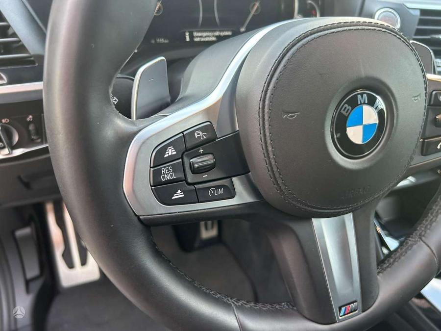Melns BMW X4 2019 Panevēža, ar dzinēja tilpumu 2.00 L un nobraukumu 126 tūkst. km par 28500 €, foto 15 vietnē AUTOMOTO.COM.LV