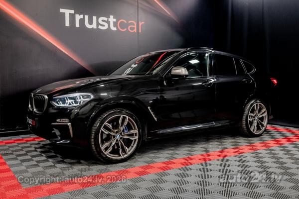Black BMW X4 2019 in Parnu, with an engine capacity of 3.00 L and mileage of 182 thousand km for 28500 €, photo 6 on AUTOMOTO.COM.LV