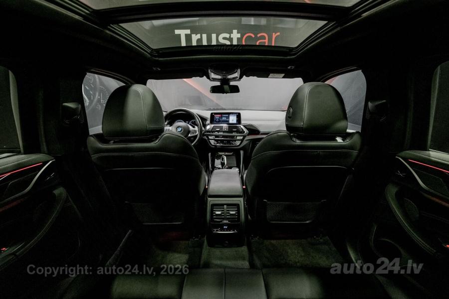 Melns BMW X4 2019 Pērnava, ar dzinēja tilpumu 3.00 L un nobraukumu 182 tūkst. km par 28500 €, foto 18 vietnē AUTOMOTO.COM.LV