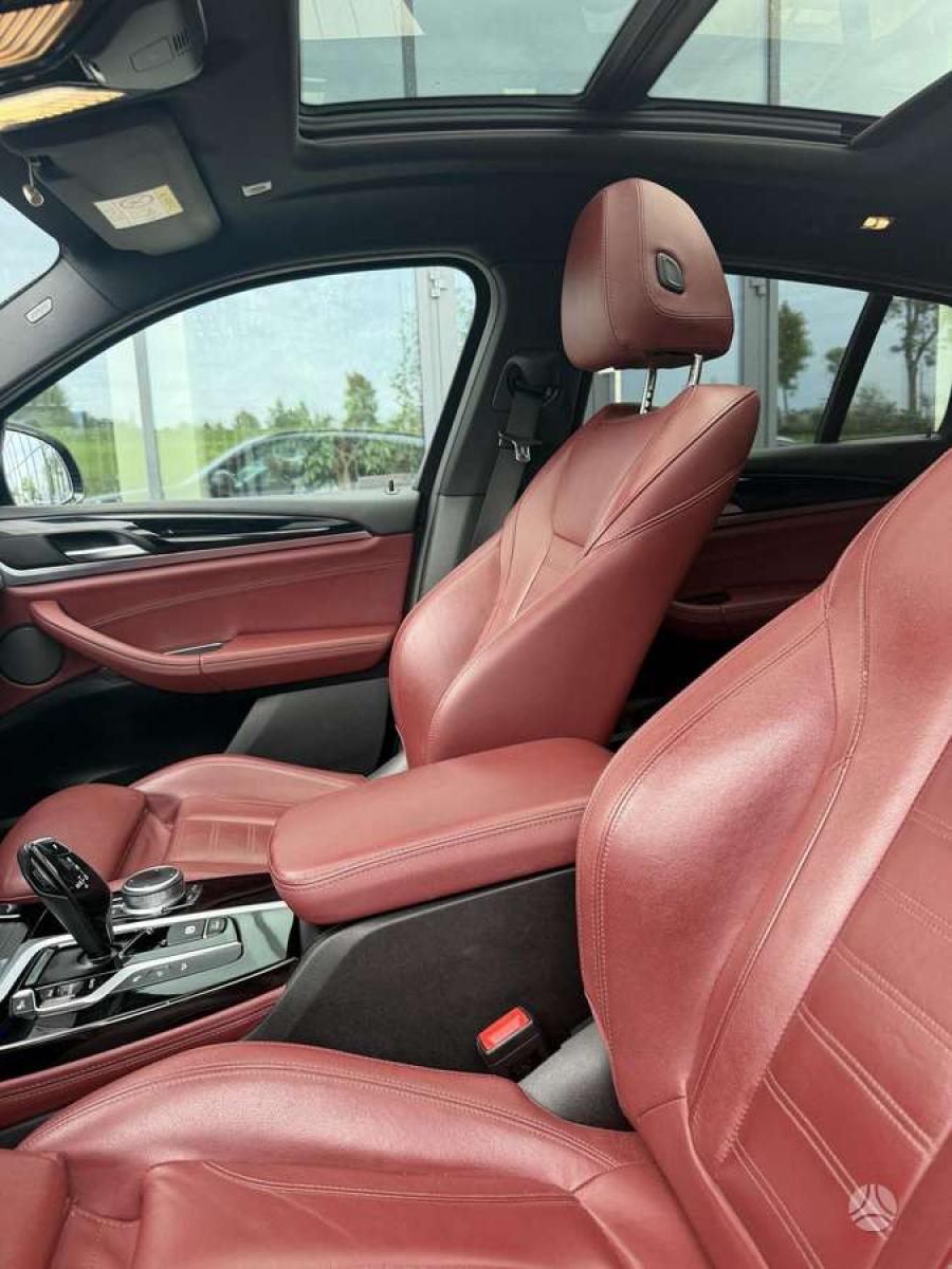 Melns BMW X4 2019 Klaipėda, ar dzinēja tilpumu 2.00 L un nobraukumu 157 tūkst. km par 36750 €, foto 24 vietnē AUTOMOTO.COM.LV