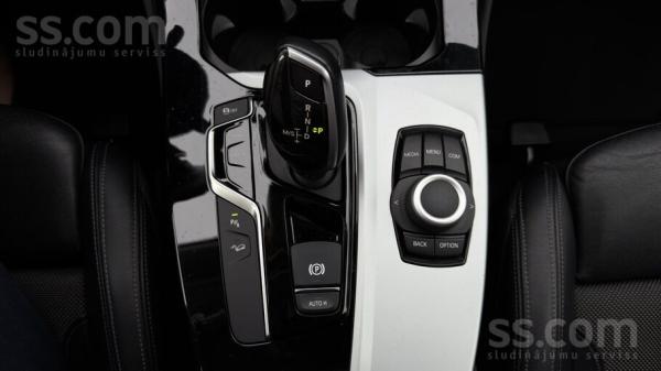 BMW X4 2019 Rīga vietnē Melns BMW X4 2019 Rīga, ar dzinēja tilpumu 2.00 L un nobraukumu 97 tūkst. km par 25490 €, foto 10 vietnē AUTOMOTO.COM.LV