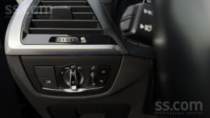 Black BMW X4 2019 in Riga, with an engine capacity of 2.00 L and mileage of 97 thousand km for 25490 €, photo 12 on AUTOMOTO.COM.LV