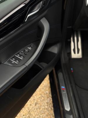 Melns BMW X4 2020 Rīga, ar dzinēja tilpumu 2.00 L un nobraukumu 52 tūkst. km par 33280 €, foto 15 vietnē AUTOMOTO.COM.LV