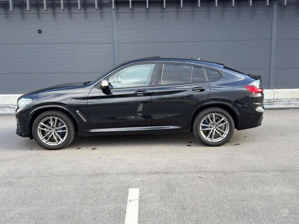 Melns BMW X4 2020 Viļņa, ar dzinēja tilpumu 3.00 L un nobraukumu 95 tūkst. km par 36800 €, foto 4 vietnē AUTOMOTO.COM.LV