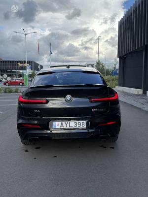 Black BMW X4 2020 in Vilnius, with an engine capacity of 3.00 L and mileage of 95 thousand km for 36800 €, photo 7 on AUTOMOTO.COM.LV