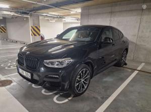 Black BMW X4 2020 in Vilnius, with an engine capacity of 2.00 L and mileage of 96 thousand km for 34000 €, photo 4 on AUTOMOTO.COM.LV