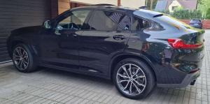 Black BMW X4 2020 in Vilnius, with an engine capacity of 2.00 L and mileage of 96 thousand km for 34000 €, photo 6 on AUTOMOTO.COM.LV
