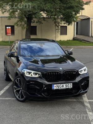 Black BMW X4 2020 in Riga, with an engine capacity of 3.00 L and mileage of 99 thousand km for 33000 €, photo  on AUTOMOTO.COM.LV