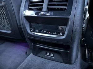 Black BMW X4 2020 in Klaipeda, with an engine capacity of 2.99 L and mileage of 86 thousand km for 38900 €, photo 18 on AUTOMOTO.COM.LV