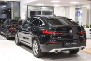 Black BMW X4 2021 in Vilnius, with an engine capacity of 2.00 L and mileage of 75 thousand km for 42000 €, photo 2 on AUTOMOTO.COM.LV