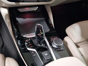 Black BMW X4 2021 in Vilnius, with an engine capacity of 2.00 L and mileage of 75 thousand km for 42000 €, photo 19 on AUTOMOTO.COM.LV