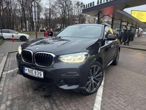 Melns BMW X4 2021 Kauņa, ar dzinēja tilpumu 2.99 L un nobraukumu 158 tūkst. km par 39900 €, foto 2 vietnē AUTOMOTO.COM.LV