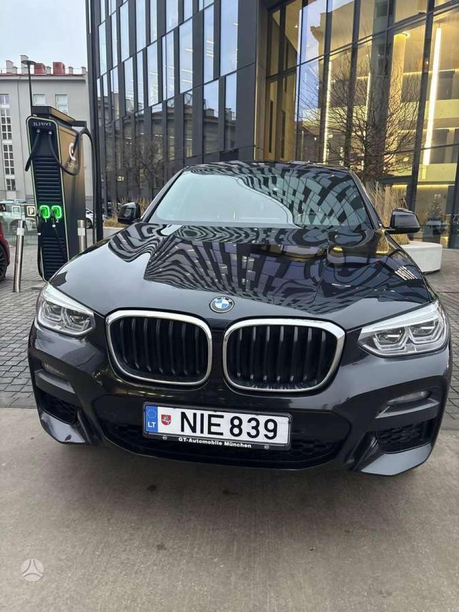 Melns BMW X4 2021 Kauņa, ar dzinēja tilpumu 2.99 L un nobraukumu 158 tūkst. km par 39900 €, foto 3 vietnē AUTOMOTO.COM.LV