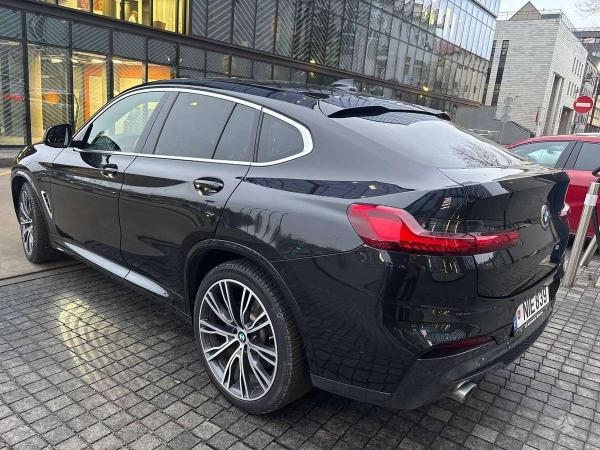 Melns BMW X4 2021 Kauņa, ar dzinēja tilpumu 2.99 L un nobraukumu 158 tūkst. km par 39900 €, foto 5 vietnē AUTOMOTO.COM.LV