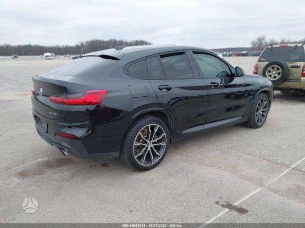 Black BMW X4 2021 in Klaipeda, with an engine capacity of 2.00 L and mileage of 111 thousand km for 15500 €, photo 4 on AUTOMOTO.COM.LV