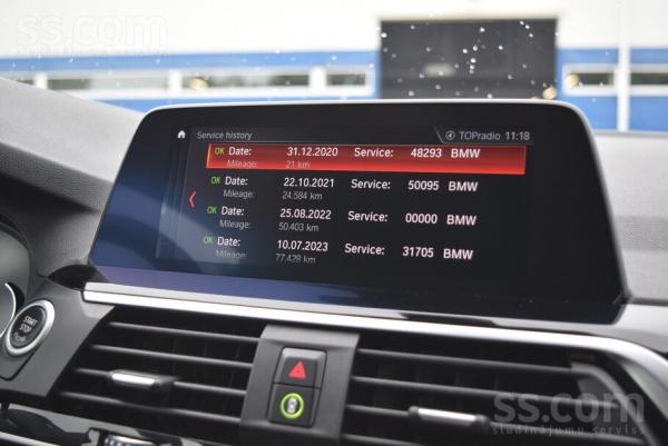 Melns BMW X4 2021 Rīga, ar dzinēja tilpumu 2.00 L un nobraukumu 108 tūkst. km par 28400 €, foto 8 vietnē AUTOMOTO.COM.LV