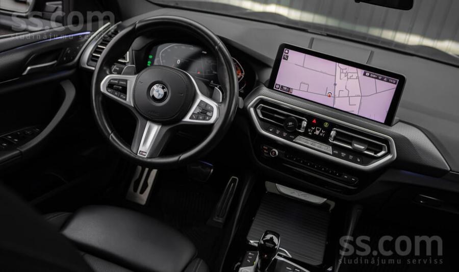 Black BMW X4 2022 in Jelgava, with an engine capacity of 2.00 L and mileage of 0 thousand km for 36500 €, photo 17 on AUTOMOTO.COM.LV