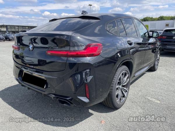 Black BMW X4 2022 in Tartu, with an engine capacity of 0.00 L and mileage of 132 thousand km for 53900 €, photo 4 on AUTOMOTO.COM.LV
