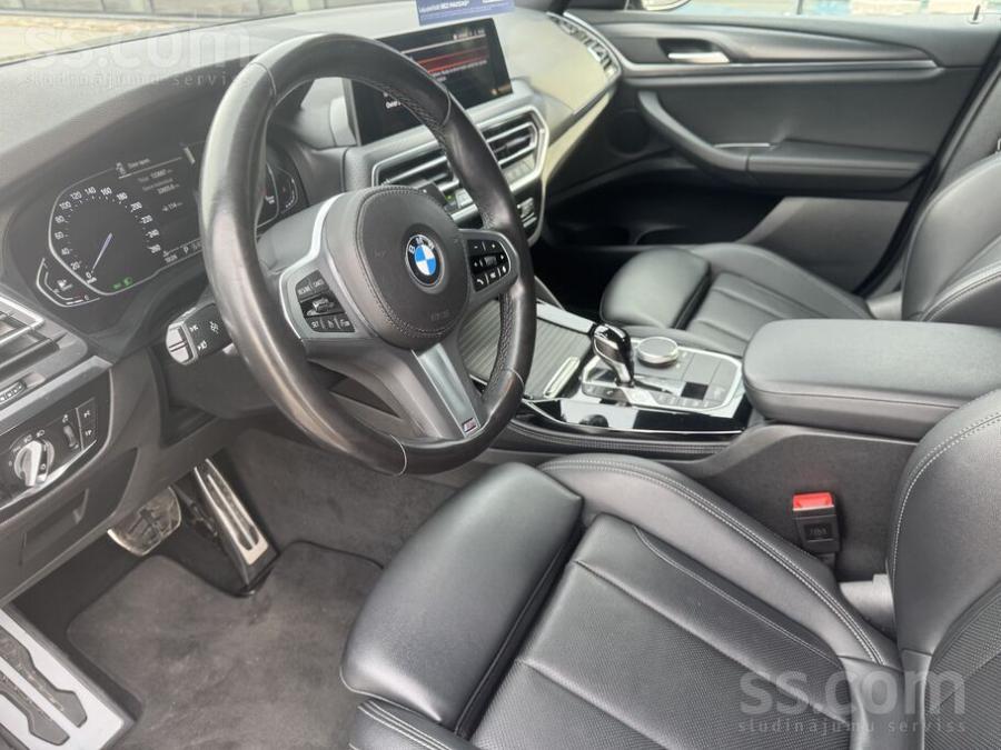 Melns BMW X4 2022 Rīga, ar dzinēja tilpumu 2.00 L un nobraukumu 133 tūkst. km par 33950 €, foto 18 vietnē AUTOMOTO.COM.LV