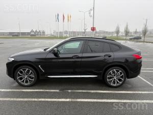 Melns BMW X4 2022 Jelgava, ar dzinēja tilpumu 2.00 L un nobraukumu 102 tūkst. km par 40500 €, foto 3 vietnē AUTOMOTO.COM.LV