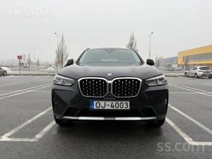 Melns BMW X4 2022 Jelgava, ar dzinēja tilpumu 2.00 L un nobraukumu 102 tūkst. km par 40500 €, foto 5 vietnē AUTOMOTO.COM.LV