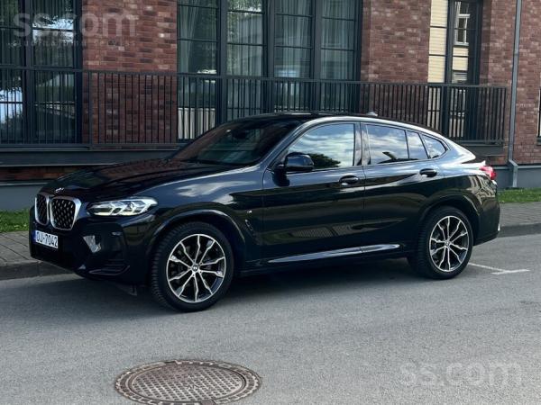 BMW X4 2022 Rīga vietnē Melns BMW X4 2022 Rīga, ar dzinēja tilpumu 2.00 L un nobraukumu 134 tūkst. km par 32900 €, foto 1 vietnē AUTOMOTO.COM.LV