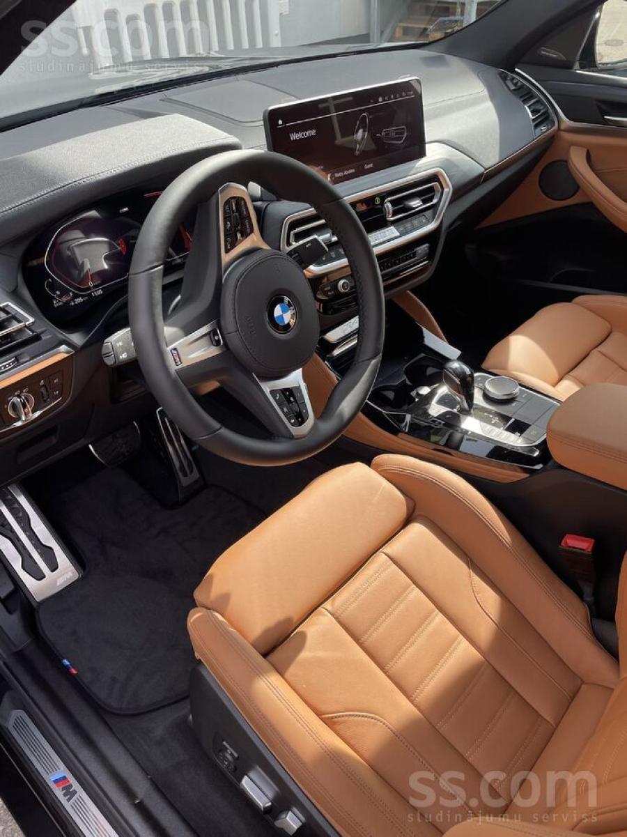 Black BMW X4 2022 in Riga, with an engine capacity of 3.00 L and mileage of 66 thousand km for 51500 €, photo 7 on AUTOMOTO.COM.LV