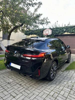 Melns BMW X4 2023 Kauņa, ar dzinēja tilpumu 2.00 L un nobraukumu 33 tūkst. km par 55000 €, foto  vietnē AUTOMOTO.COM.LV
