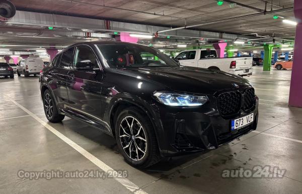 Melns BMW X4 2023 Tallina, ar dzinēja tilpumu 3.00 L un nobraukumu 66 tūkst. km par 49900 €, foto 2 vietnē AUTOMOTO.COM.LV