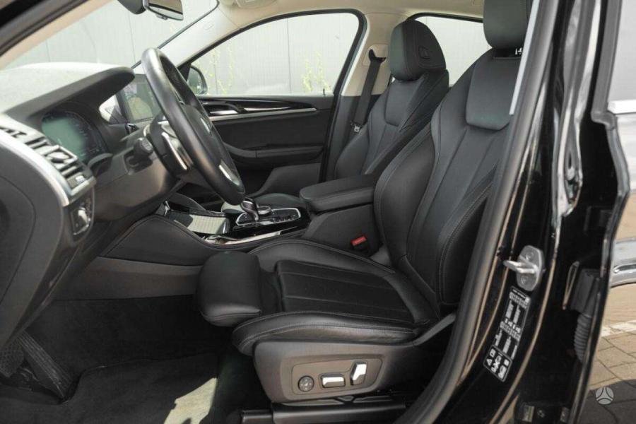 Melns BMW X4 2023 Viļņa, ar dzinēja tilpumu 2.00 L un nobraukumu 146 tūkst. km par 37300 €, foto 9 vietnē AUTOMOTO.COM.LV