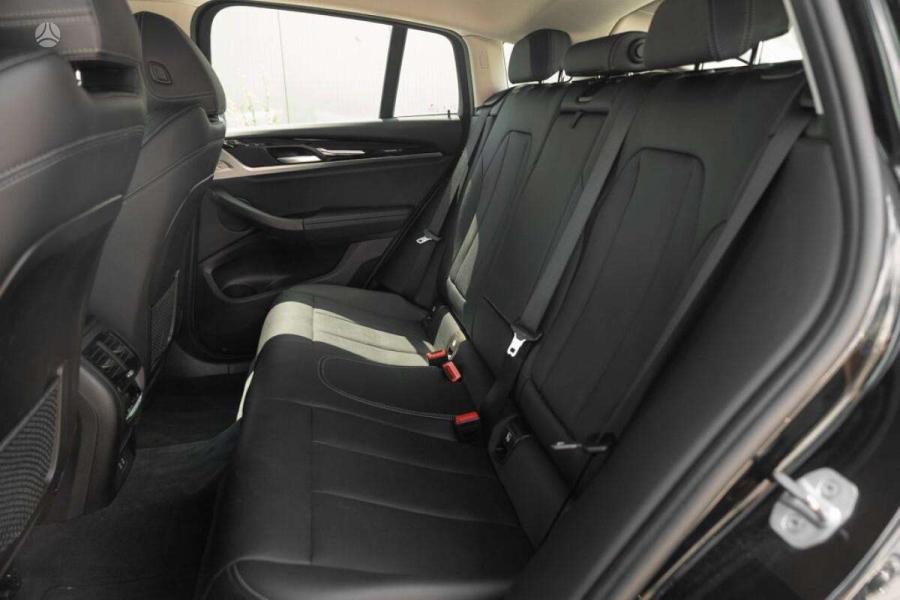 Melns BMW X4 2023 Viļņa, ar dzinēja tilpumu 2.00 L un nobraukumu 146 tūkst. km par 37300 €, foto 12 vietnē AUTOMOTO.COM.LV