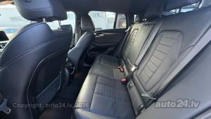 Black BMW X4 2023 in Tallinn, with an engine capacity of 2.00 L and mileage of 99 thousand km for 48000 €, photo 21 on AUTOMOTO.COM.LV