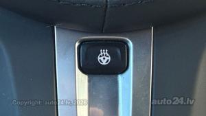 Black BMW X4 2023 in Tallinn, with an engine capacity of 2.00 L and mileage of 99 thousand km for 48000 €, photo 24 on AUTOMOTO.COM.LV