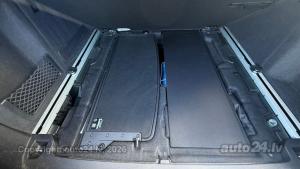 Black BMW X4 2023 in Tallinn, with an engine capacity of 2.00 L and mileage of 99 thousand km for 48000 €, photo 29 on AUTOMOTO.COM.LV