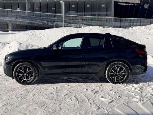 Black BMW X4 2024 in Vilnius, with an engine capacity of 2.00 L and mileage of 46 thousand km for 56000 €, photo 7 on AUTOMOTO.COM.LV