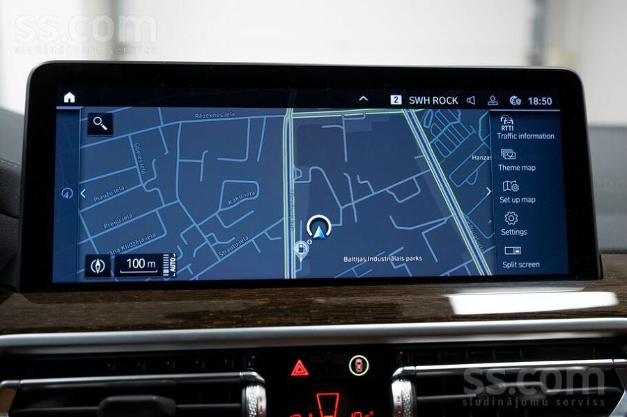 Melns BMW X4 2024 Rīga, ar dzinēja tilpumu 3.00 L un nobraukumu 72 tūkst. km par 52500 €, foto 24 vietnē AUTOMOTO.COM.LV
