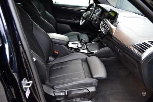 Black BMW X4 2024 in Riga, with an engine capacity of 2.00 L and mileage of 36 thousand km for 42500 €, photo 12 on AUTOMOTO.COM.LV
