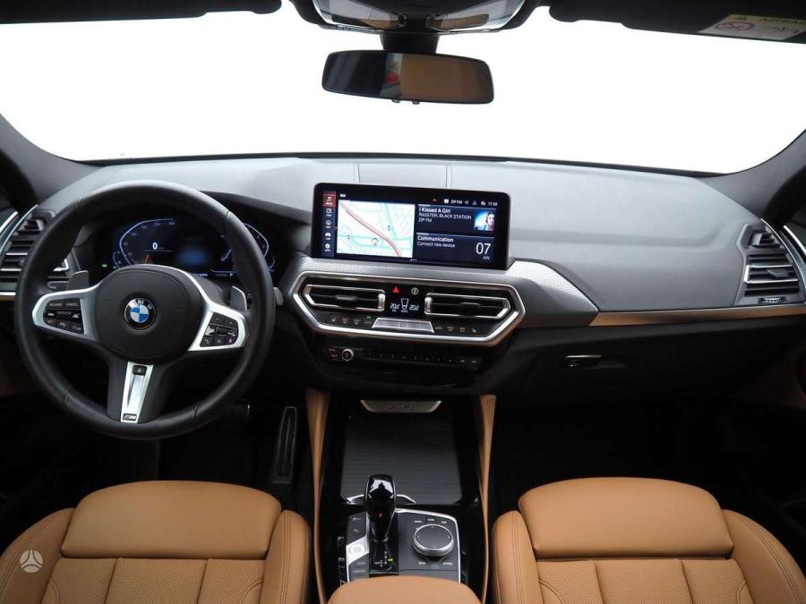 Black BMW X4 2025 in Vilnius, with an engine capacity of 2.00 L and mileage of 12 thousand km for 52900 €, photo 20 on AUTOMOTO.COM.LV