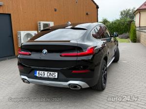 Black BMW X4 2025 in Tallinn, with an engine capacity of 2.00 L and mileage of 14 thousand km for 55000 €, photo 4 on AUTOMOTO.COM.LV