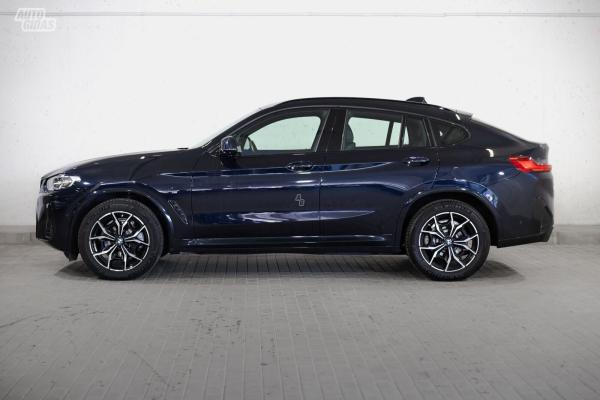 Black BMW X4 2025 in Vilnius, with an engine capacity of 2.00 L and mileage of 13 thousand km for 49491 €, photo 4 on AUTOMOTO.COM.LV