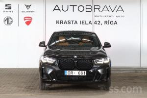 Black BMW X4 2025 in Riga, with an engine capacity of 2.00 L and mileage of 37 thousand km for 46990 €, photo 3 on AUTOMOTO.COM.LV