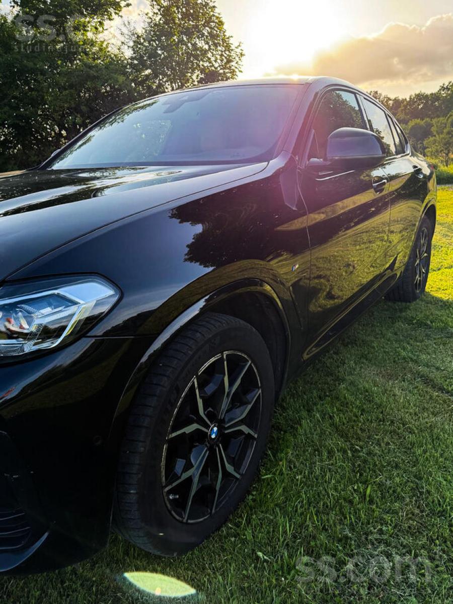 Melns BMW X4 2025 Talsi, ar dzinēja tilpumu 2.00 L un nobraukumu 35 tūkst. km par 48500 €, foto 4 vietnē AUTOMOTO.COM.LV