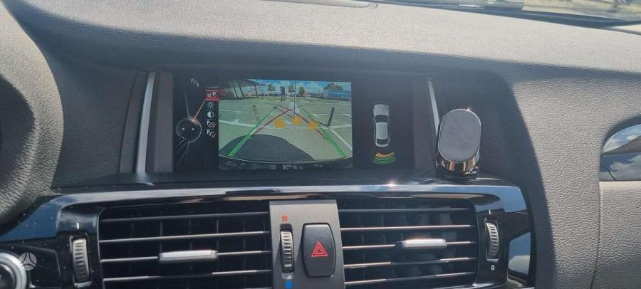 Black BMW X4 2015 in Vilnius, with an engine capacity of 2.99 L and mileage of 207 thousand km for 18500 €, photo 10 on AUTOMOTO.COM.LV